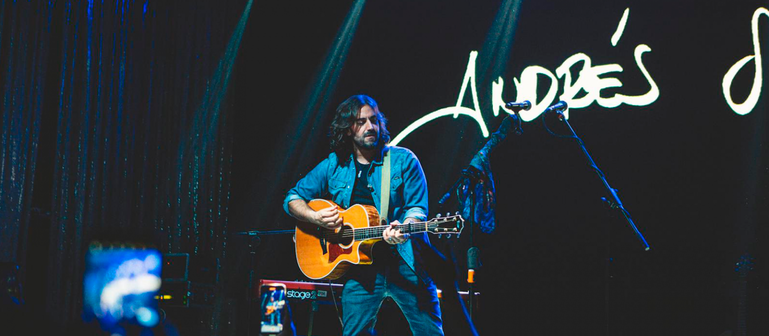 Andrés Suárez enamora en Latinoamérica con su directo - RLM